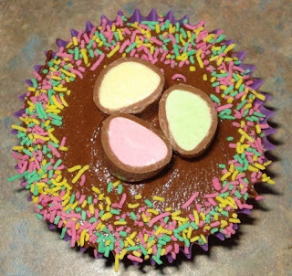 Hellyjo Cupcakes: Clinker Cakes for Tahlia!