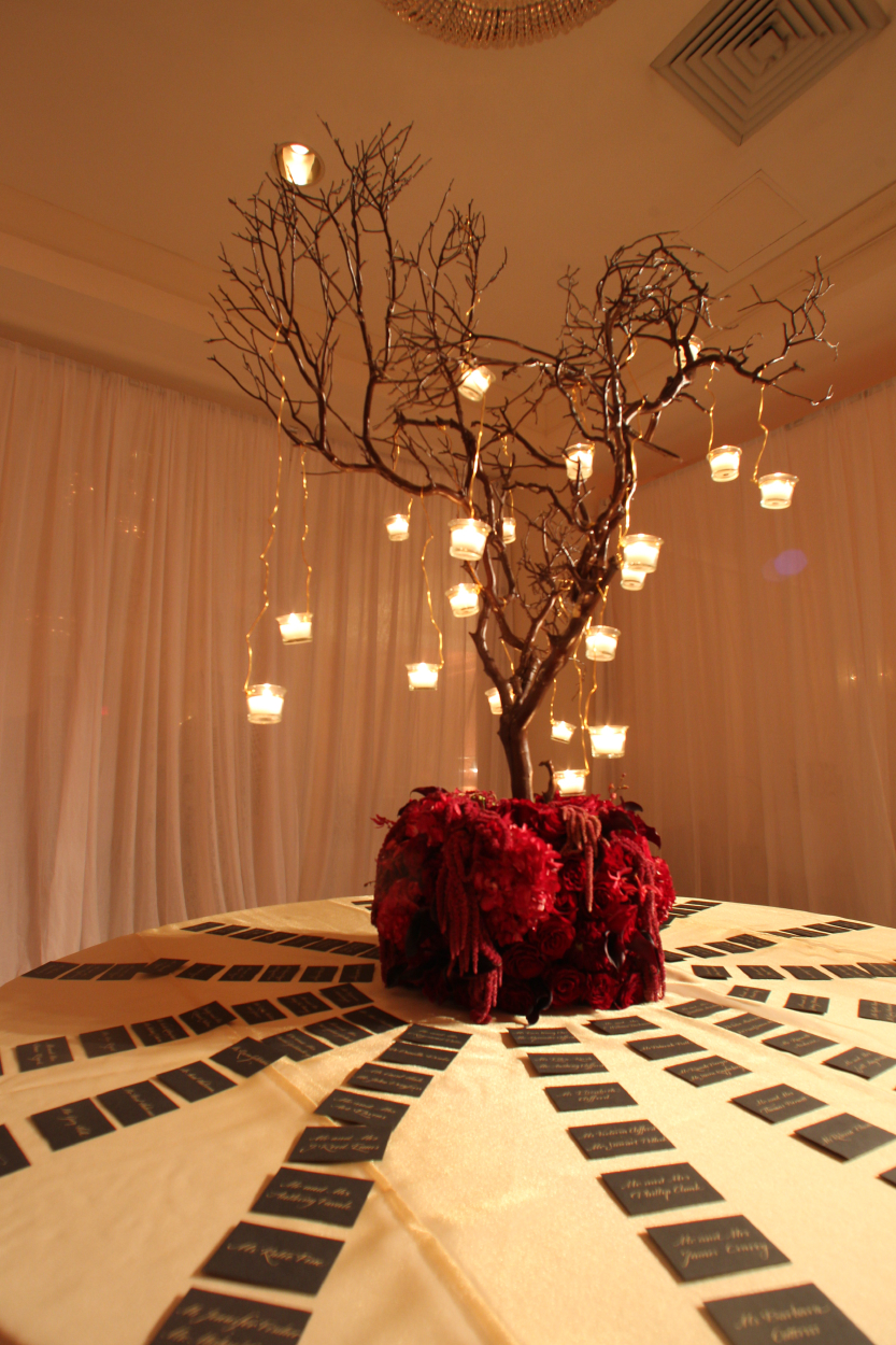 Amazing wedding at the Omni Shoreham. | Davinci Florist