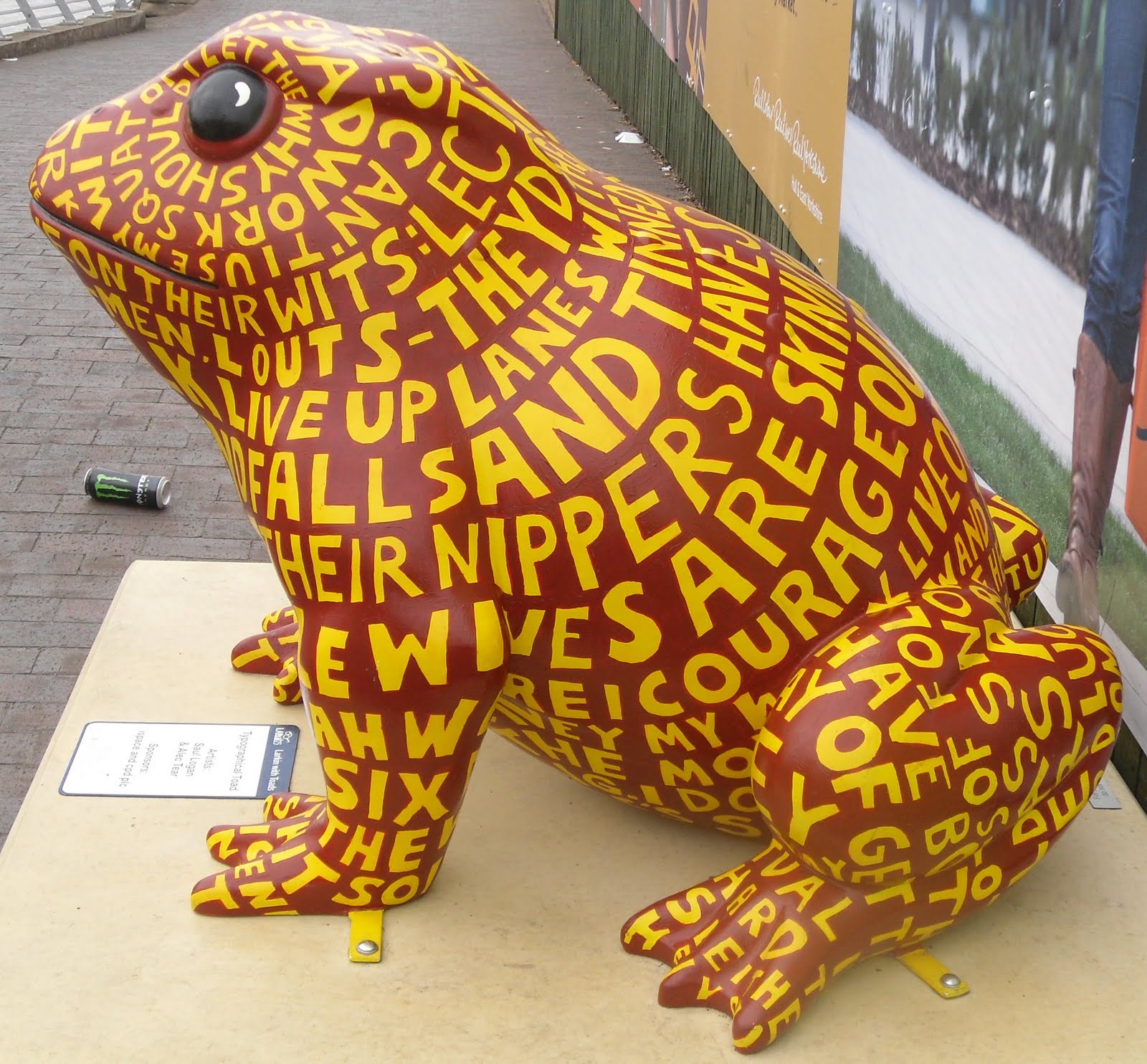 Dr Tony Shaw: Larkin with Toads in Kingston upon Hull: The City ...