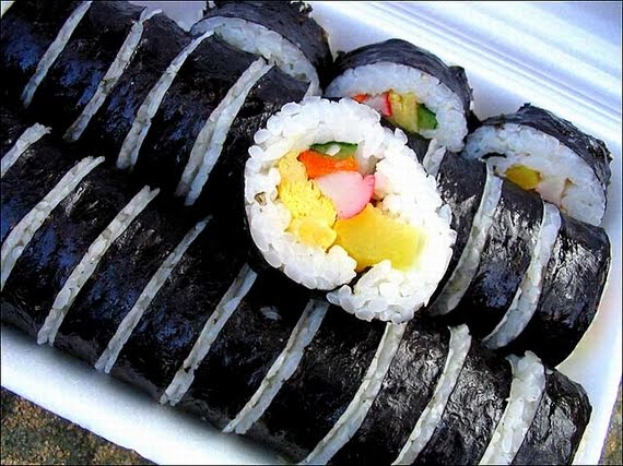 Gambate Kudasai!: [Today Breakfast]:Gimbap,A popular korean fast food