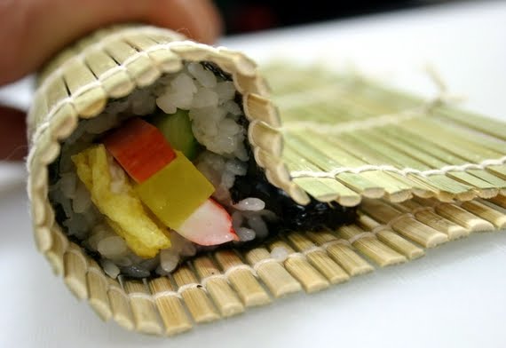 Gambate Kudasai!: [Today Breakfast]:Gimbap,A popular korean fast food