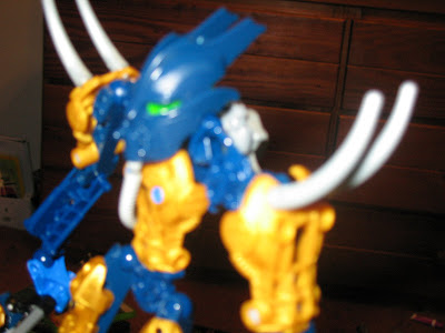 RawToys: BIONICLE Tarix Review