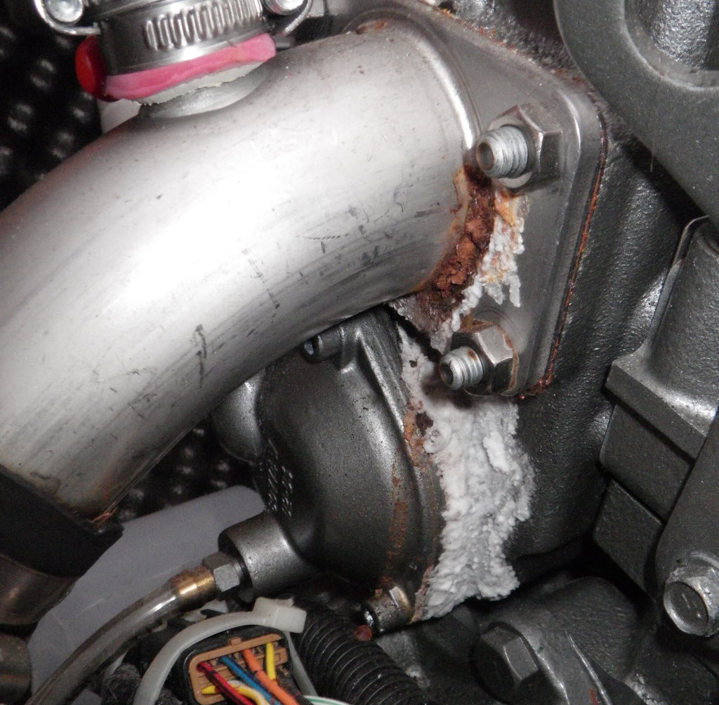 Engine service Yanmar 3YM30