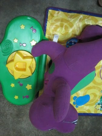 JuaiMurah: Fisher Price Barney Move N Groove Dance Mat