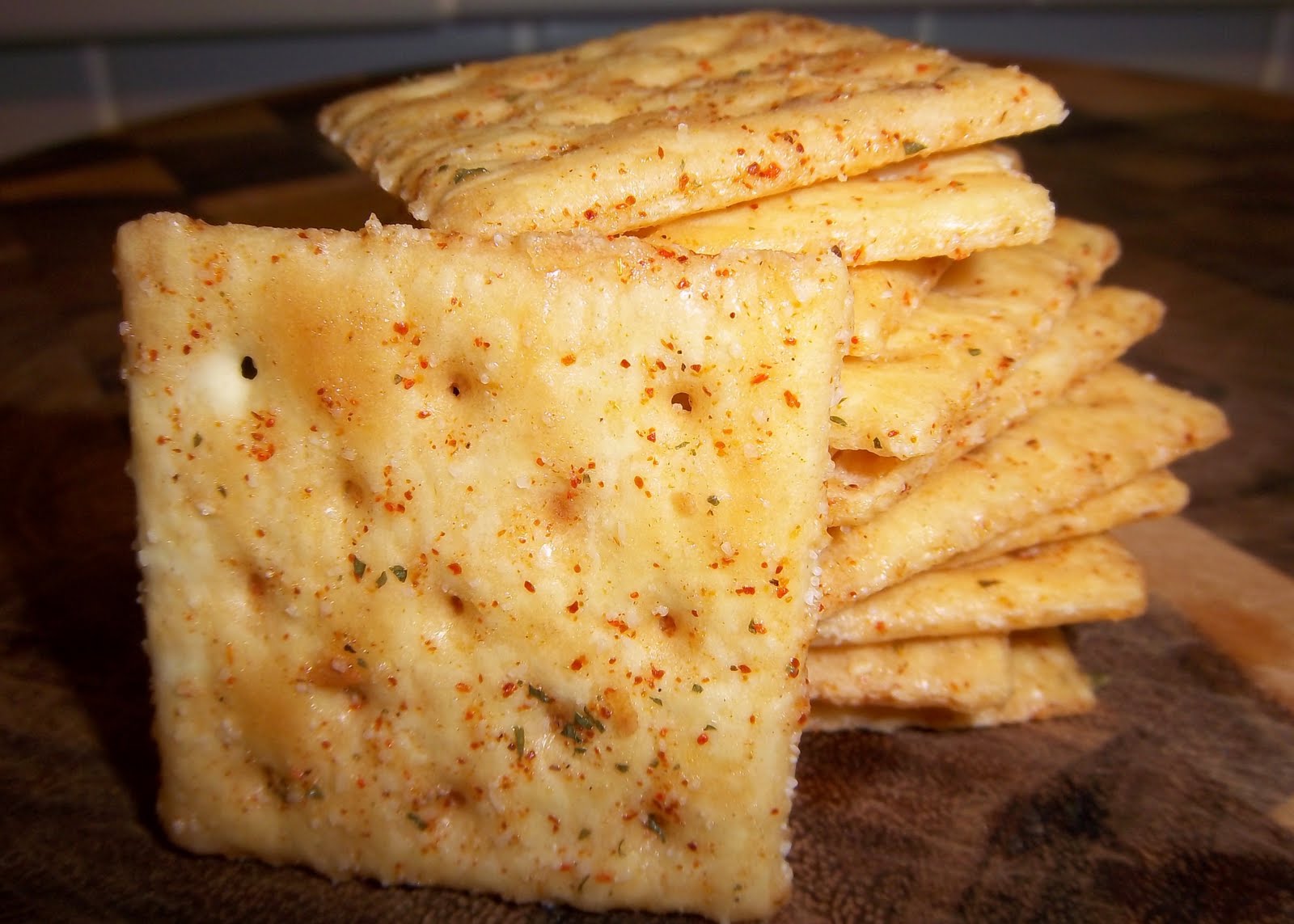 South Texas Toast: Quick and Easy: Cajun Crackers