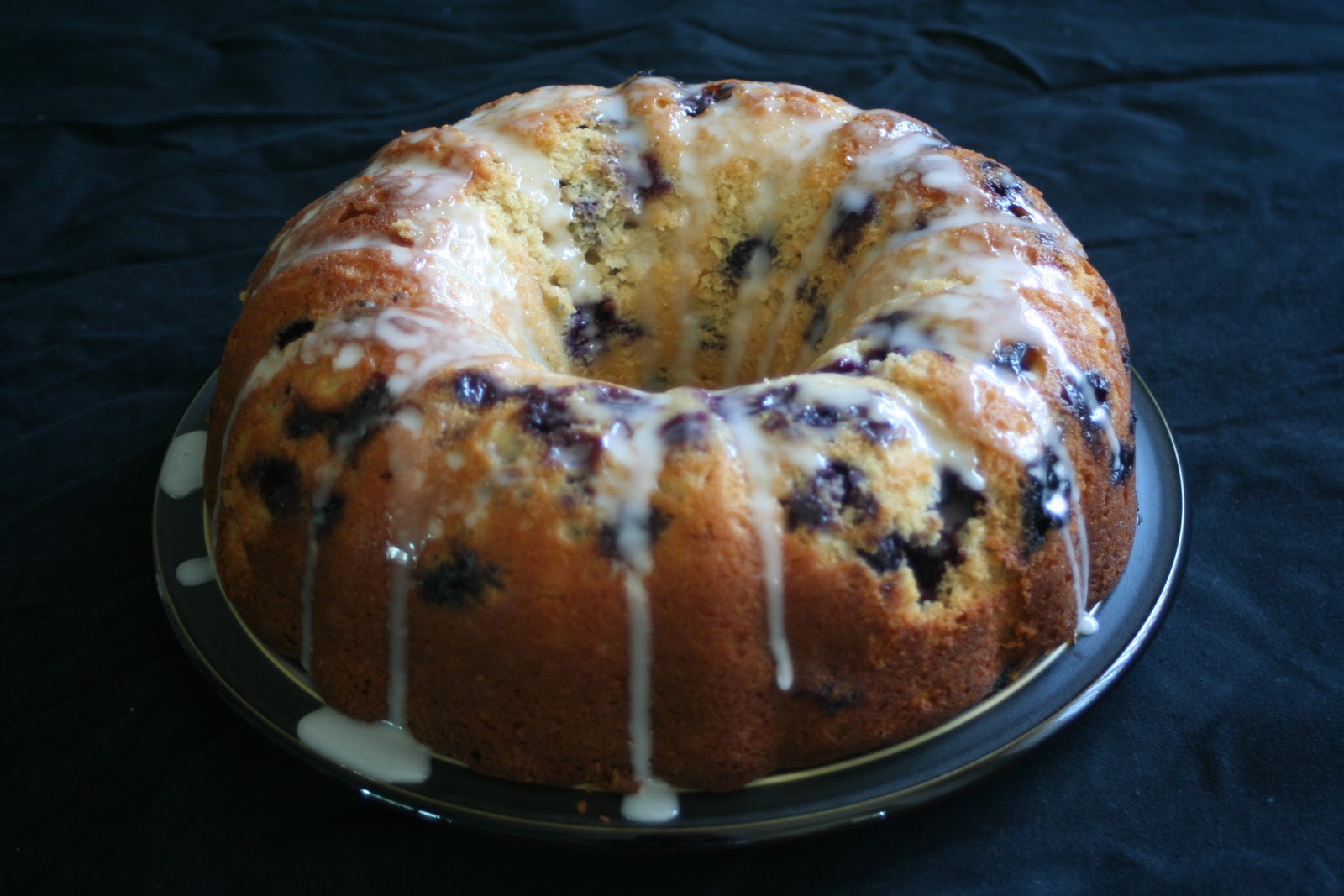 The Baking Sisters: Happy National Bundt Day x2!