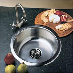 Small Kitchen Trends: 5 inspiring small kitchen sinks