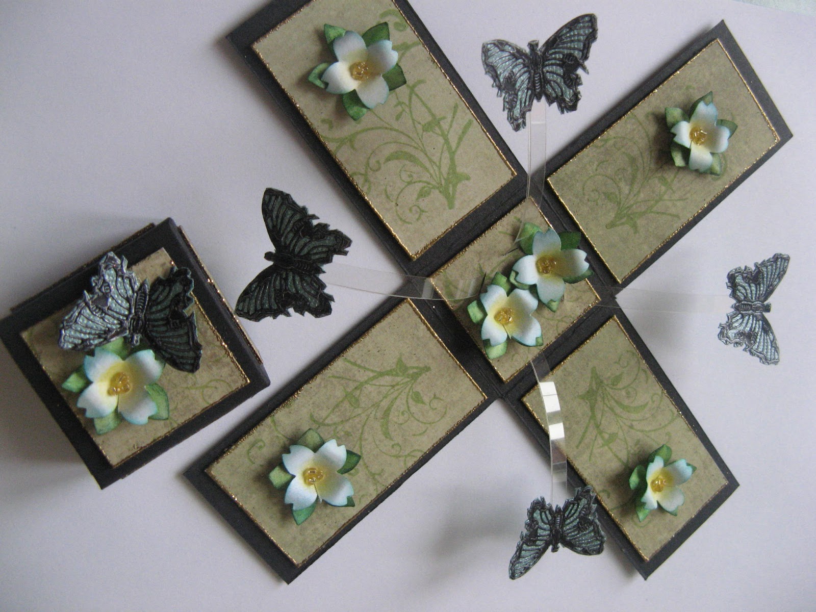 LaceTopDesigns: Magic Box/ Exploding Box