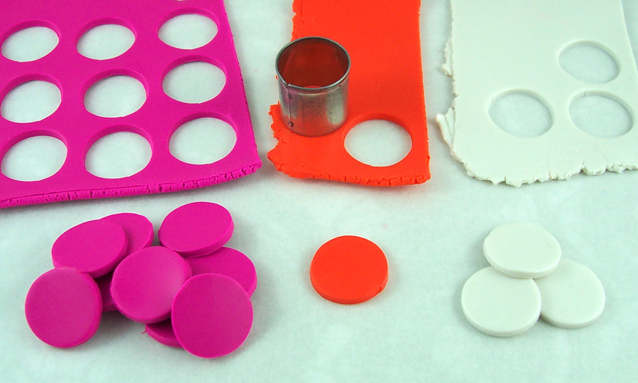 2 Good Claymates: Tutorial - How to Make Polymer Clay Disk Earrings