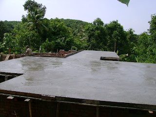 Kerala House Construction for Vinu.K.S: Flat roof concrete