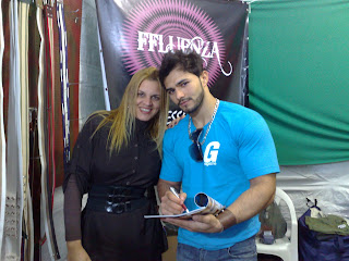 FFLUENZA: Tarde de autógrafos com Raga Da G magazine e amigos Das ...