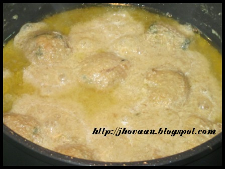 Jhovaan - Meal (in Konkani): Recipe: Kashmiri Ghushtaba - Meat Ball ...