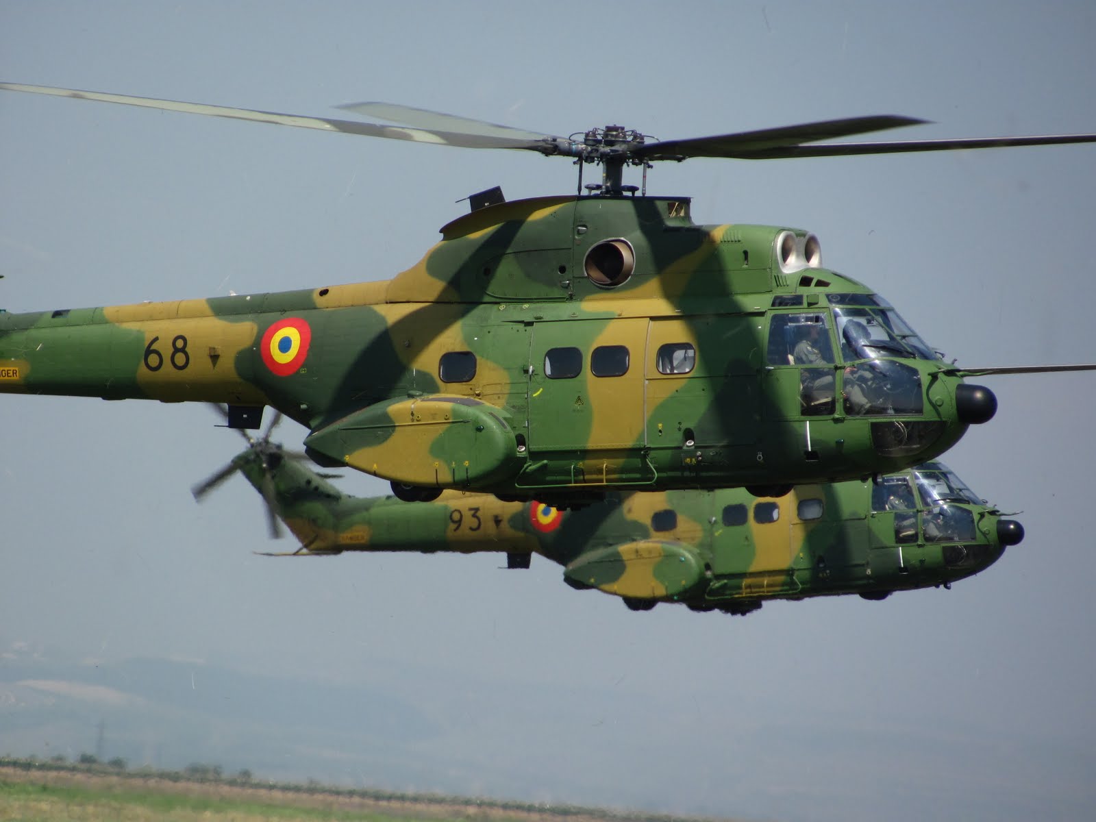 Photos by Rares: 2-3 poze cu armata romana:))