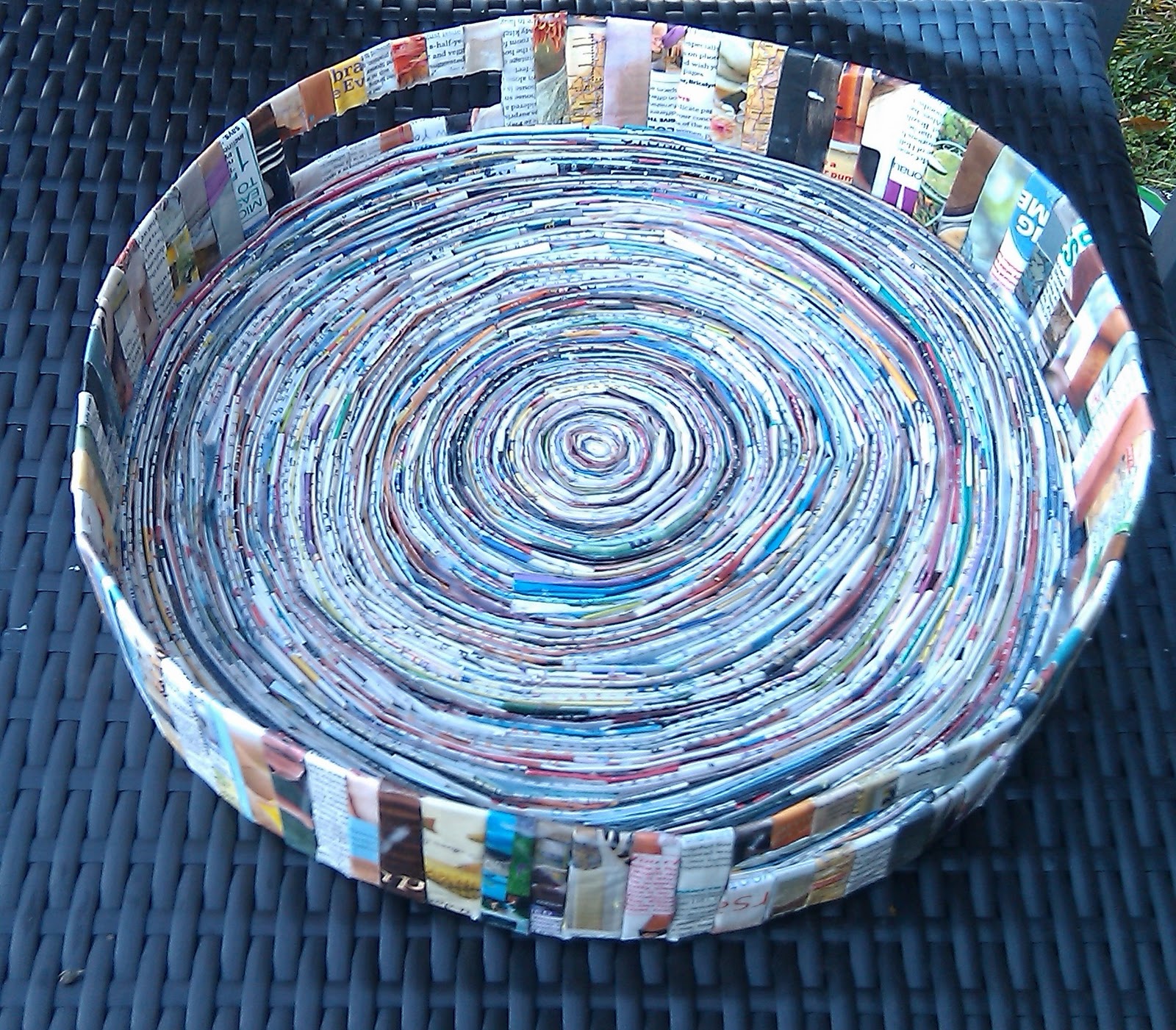 Upcycled Stuff: Magazines...Not Just for Reading Anymore!