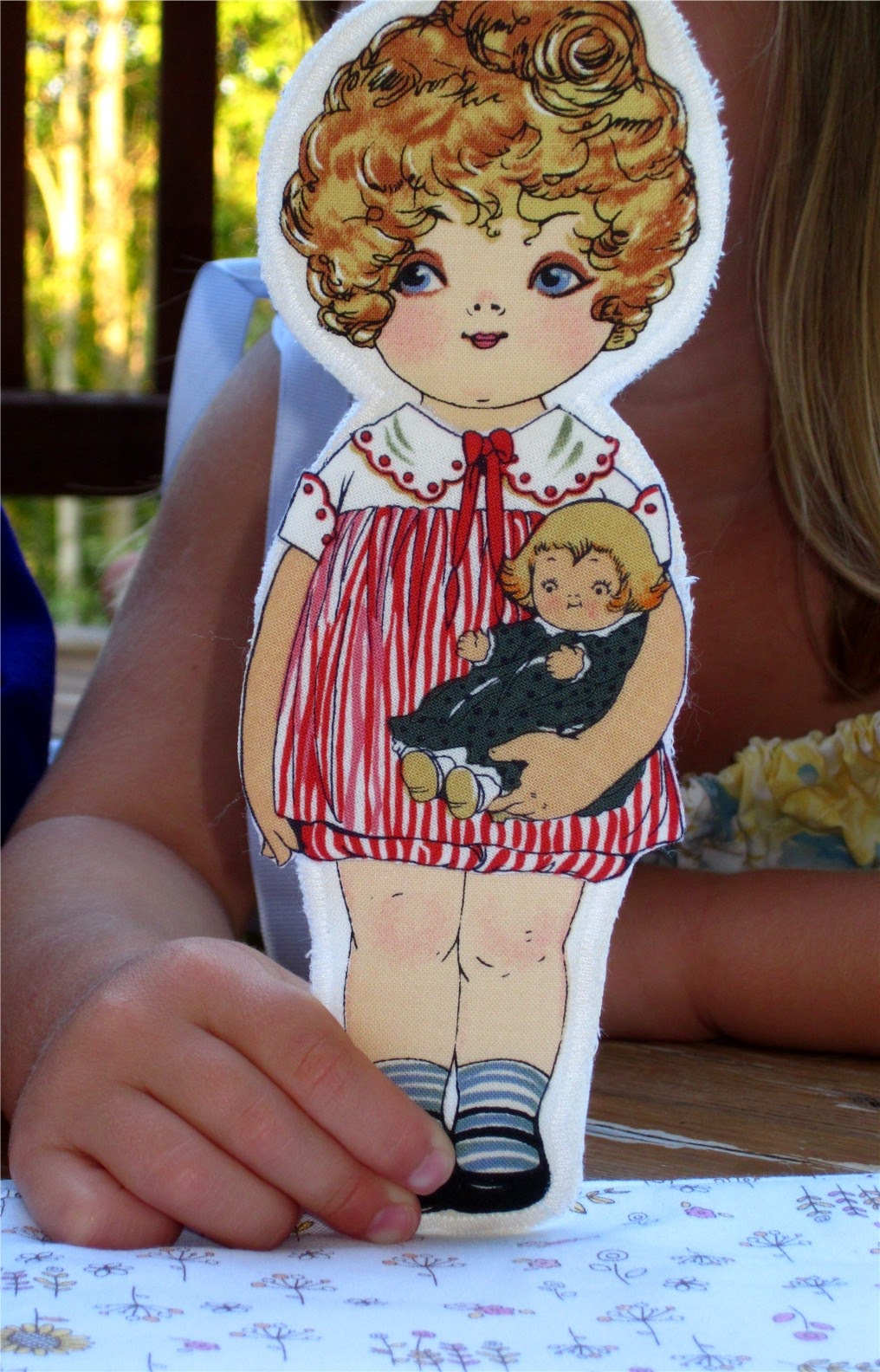 Kindershop Online: Paper Doll Play Sets