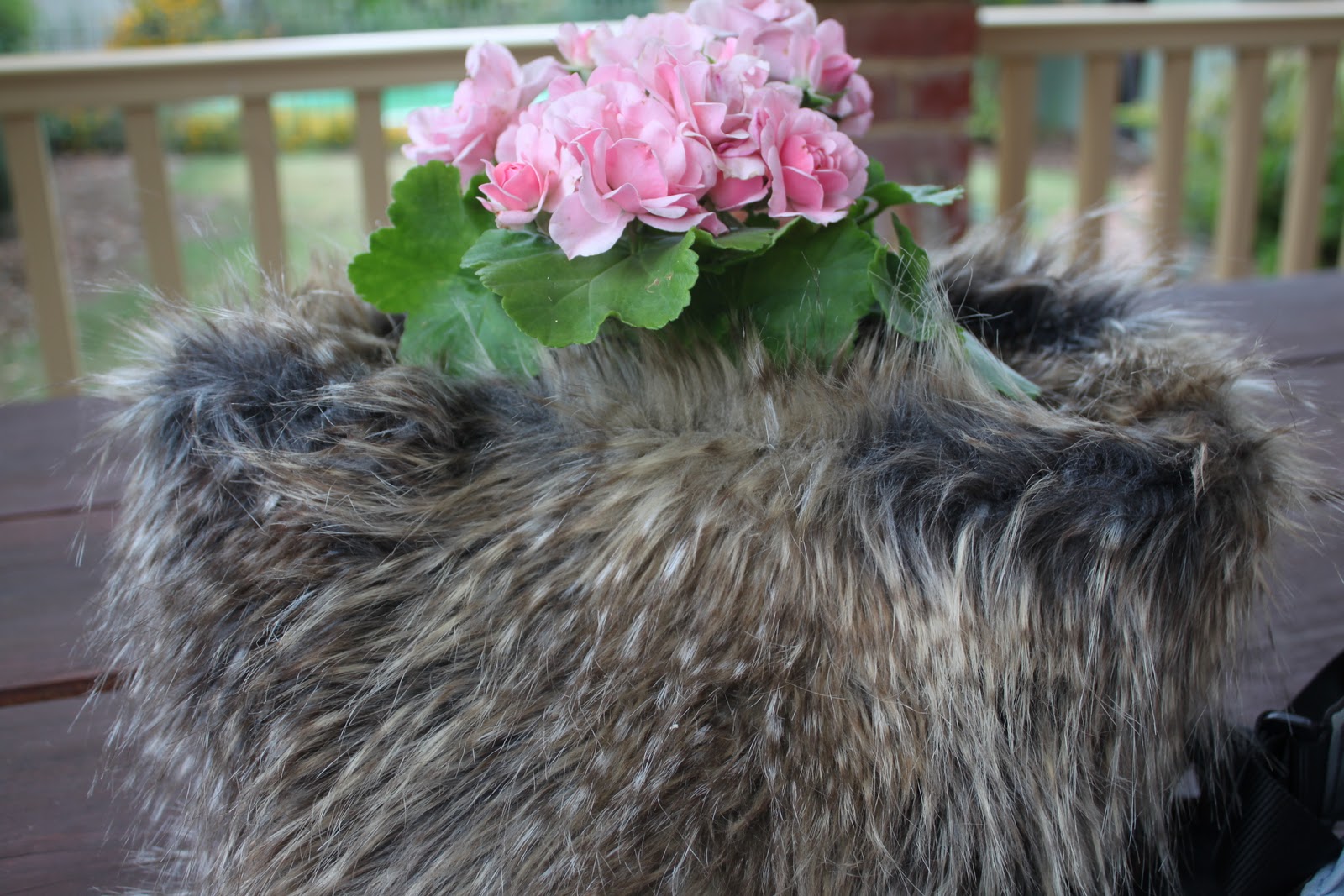 Holiday DIY #1 - Fur snoods: Le.Fanciulle