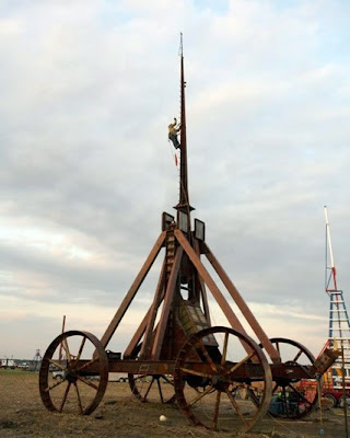 SPOOKSHOWS.COM BLOG: Punkin Chunkin