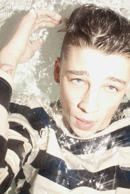 FASHION DOOHICKEy: Ash Stymest for Futureclaw Magazine SS 2010 issue no. 4