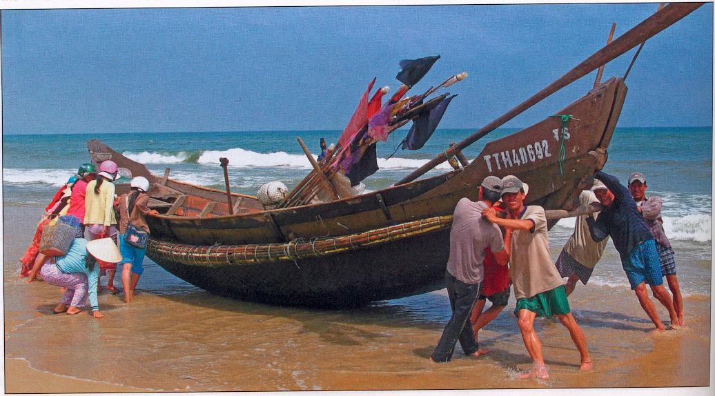 Indigenous Boats: Basket Boats Worlds and Ages Apart