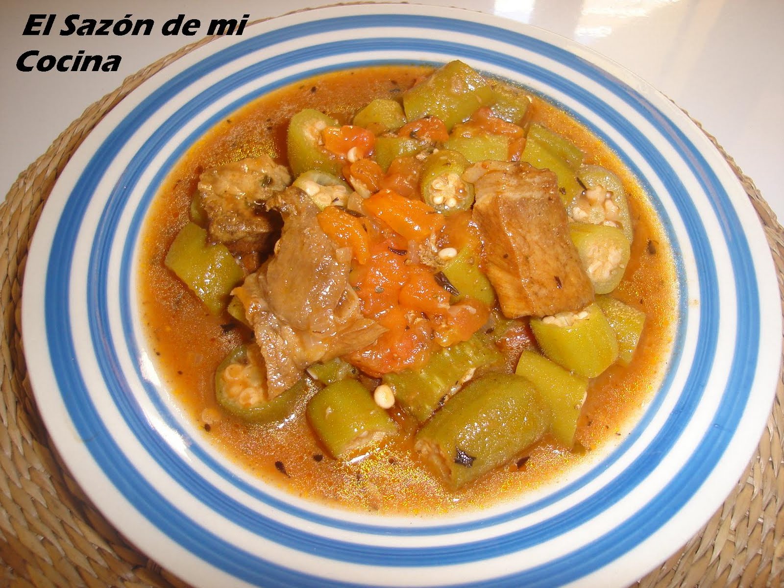 EL SAZON DE MI COCINA: Carne de cerdo con molondrones