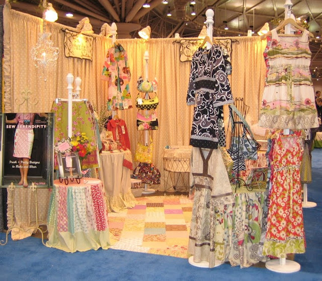 Sew Serendipity: Market Review and a GIVEAWAY!!