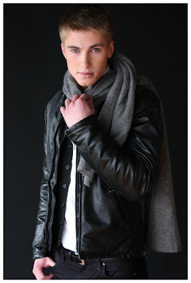 mode models blog: Jordan Torgerson by Phil Crozier