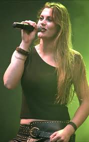 Gusano de Gafas: SIMONE SIMONS & FLOOR JANSEN