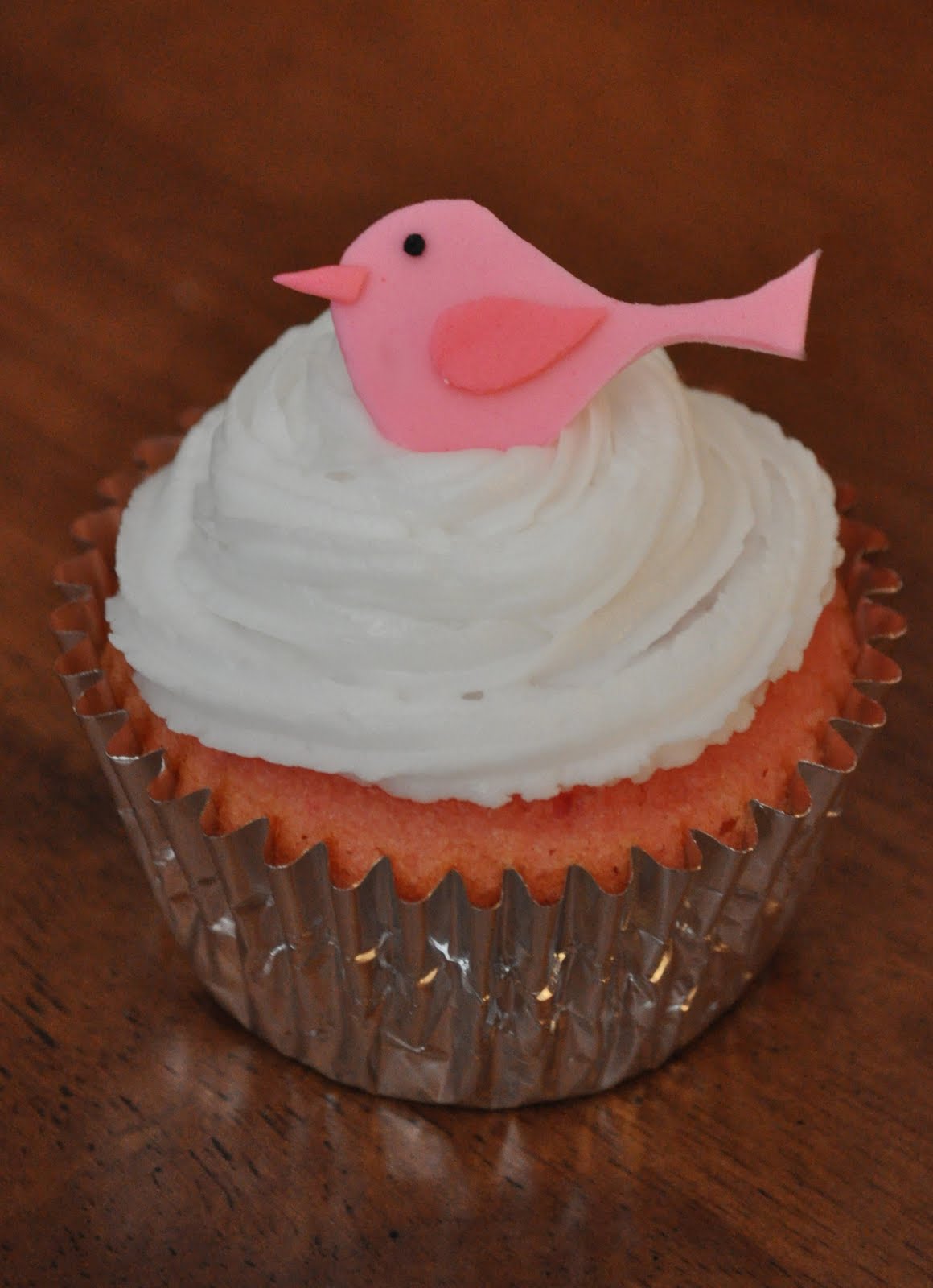 Iced by Amy: Bird Cupcakes