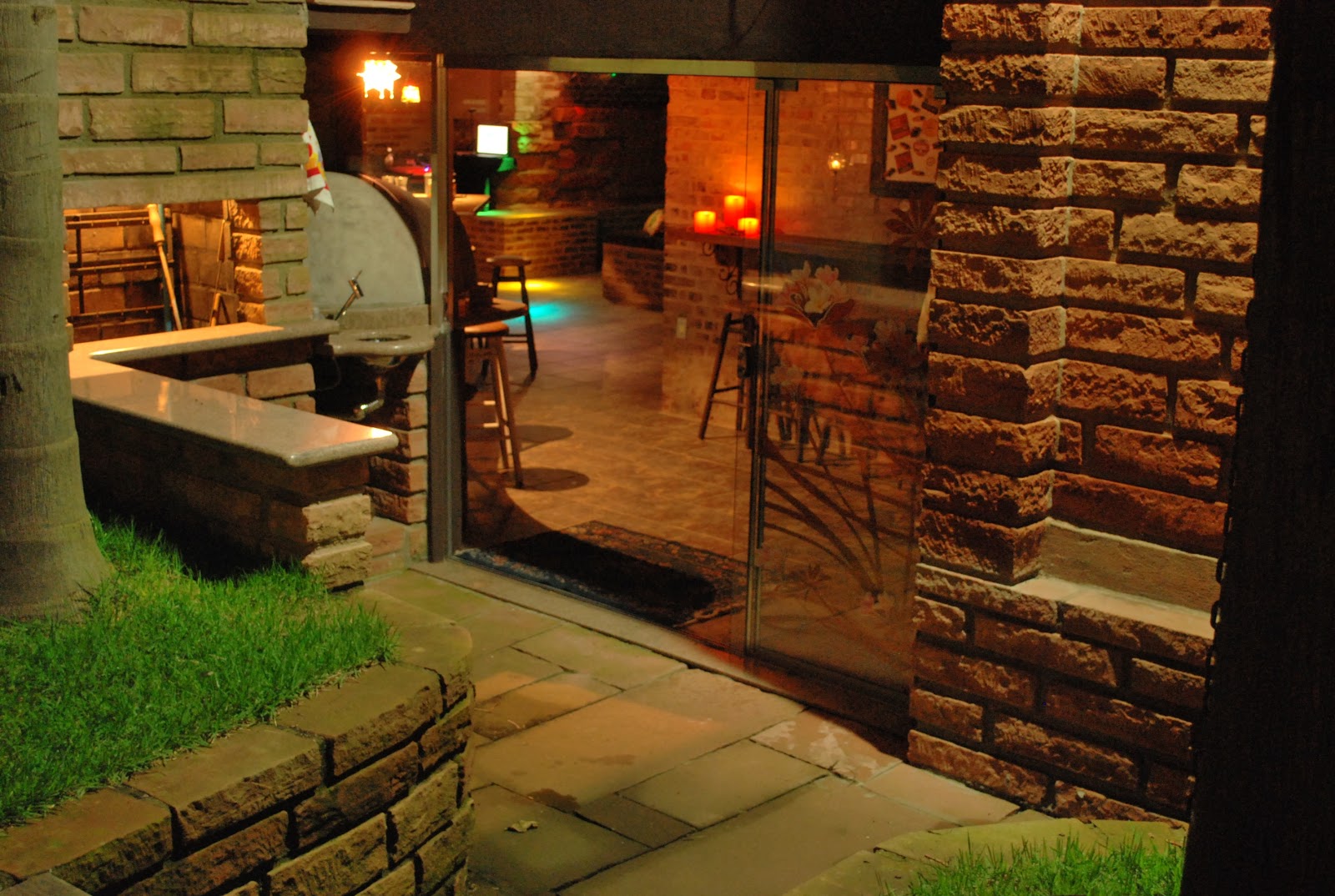 Juliana Gasparotto - Arquitetura e Urbanismo: Boate Residencial