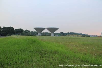 Singapore Fountain Pen: Singapore 360 - Day 5: A Funnel-Shaped Building