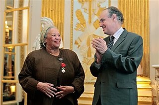 PaSiDupes: Hommage à Toni Morrison : Nadine Morano fait figure d ...