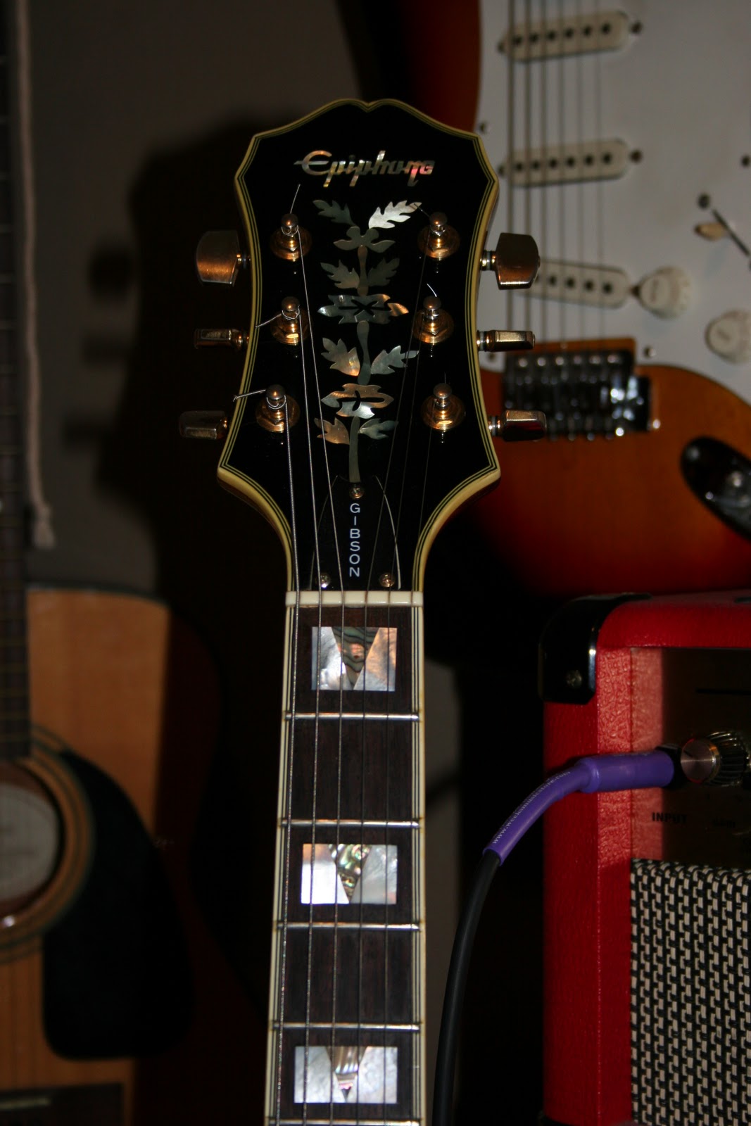 Guitar Jam Guitars: EPIPHONE SEMI HOLLOW BODY