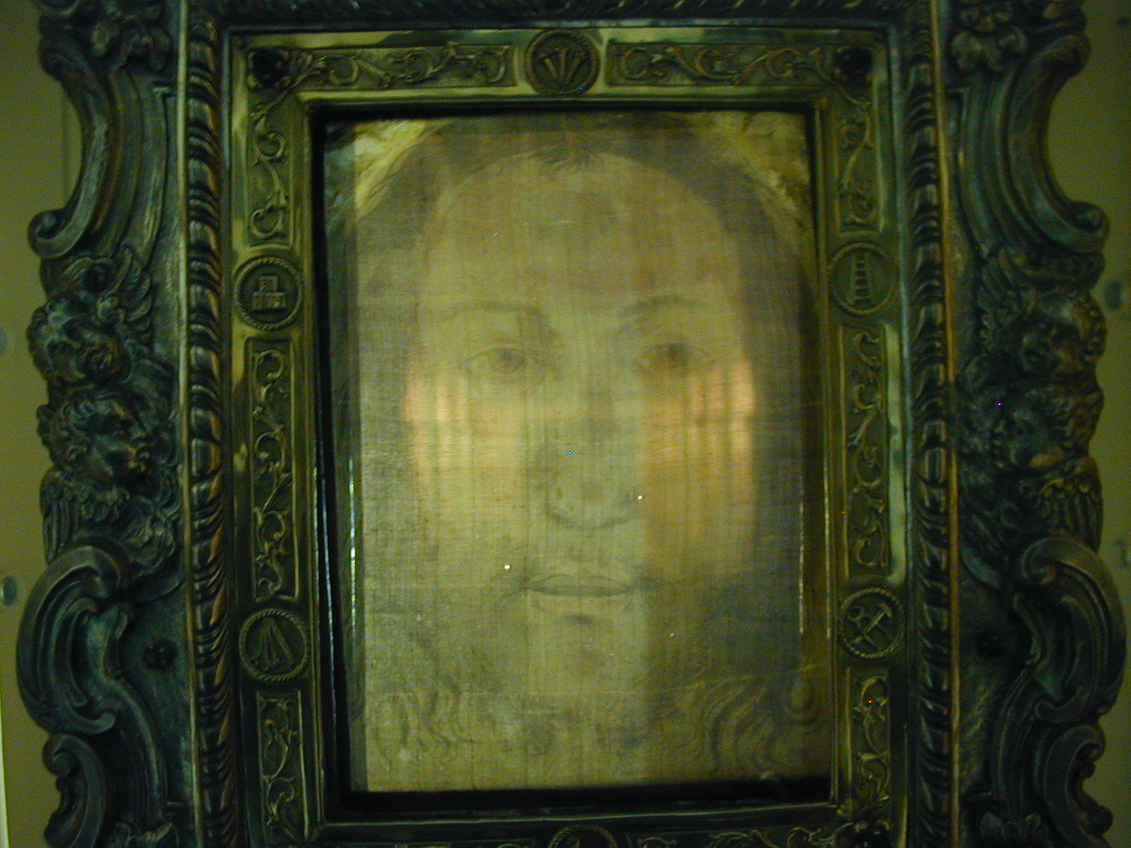 Holy Face of Manoppello: The Conclusions of Prof. Jaworski Regarding ...