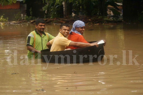 Our Lanka: Colombo Flood : photos