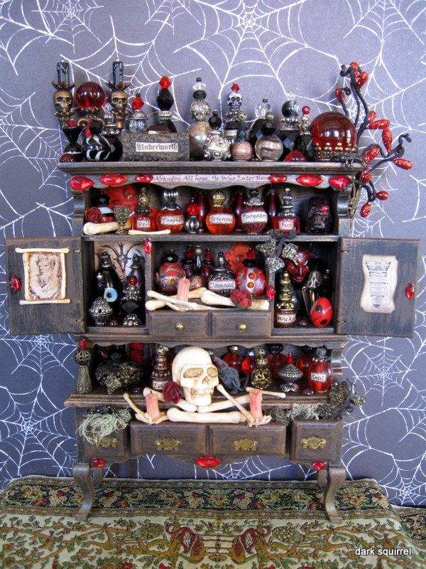 Dark Squirrel's Miniature Asylum ~: Underworld...The Finish