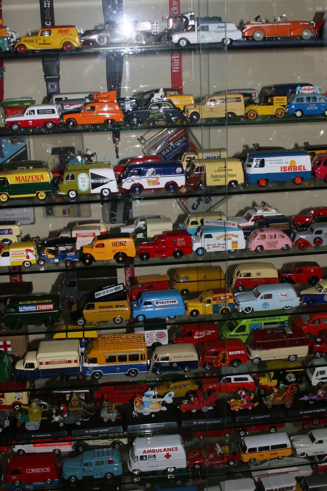 SERGIO GOLDVARG: Pictures of my scale model car collection