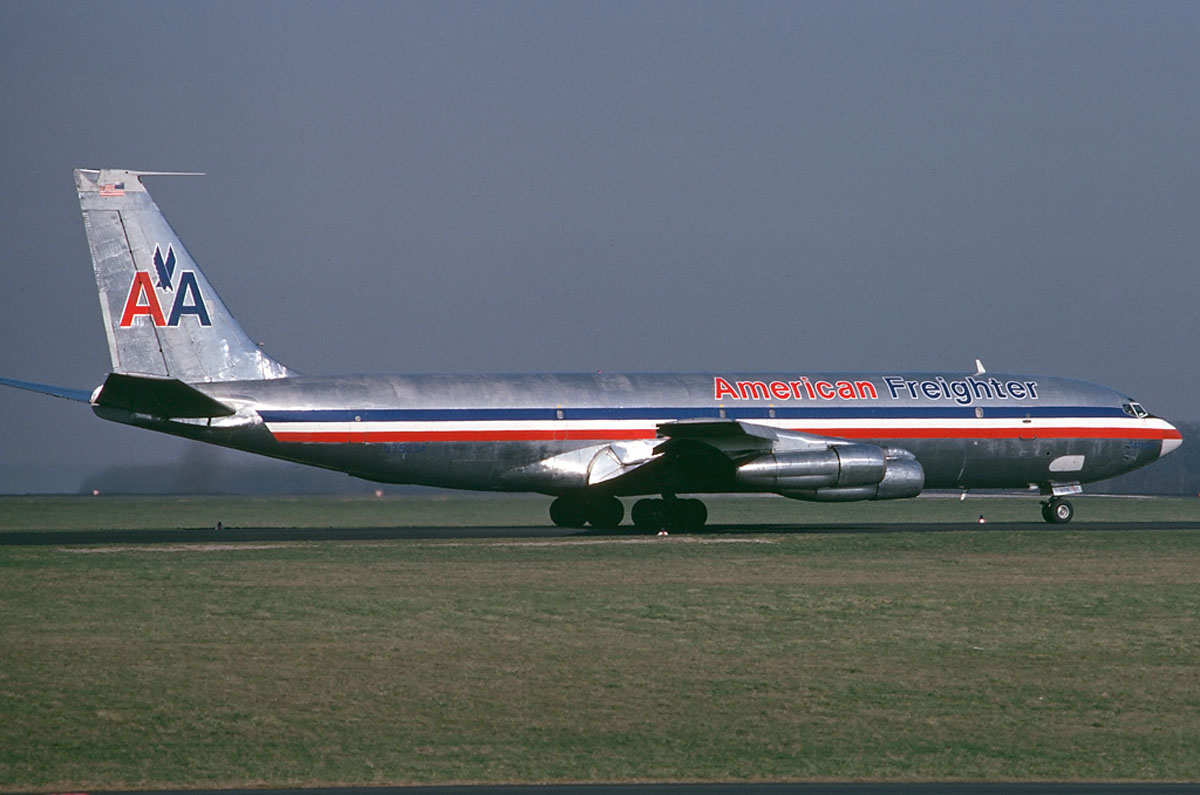 PlaneSpotters Slide-Collections: American Airlines Freighter B707 N7555A