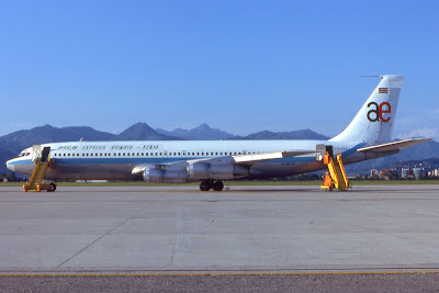PlaneSpotters Slide-Collections: African Express Airways B707 5Y-AXA
