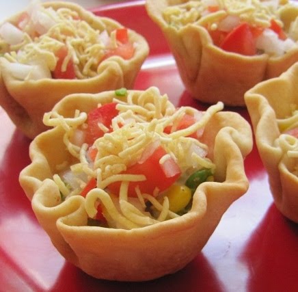 Super Yummy Recipes: Tempting Corn Chaat In Crispy Cups