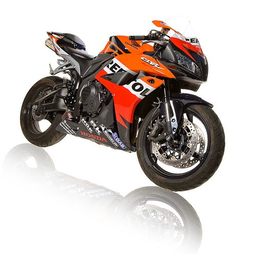 One Opinion: The Honda CBR 600 RR Repsol