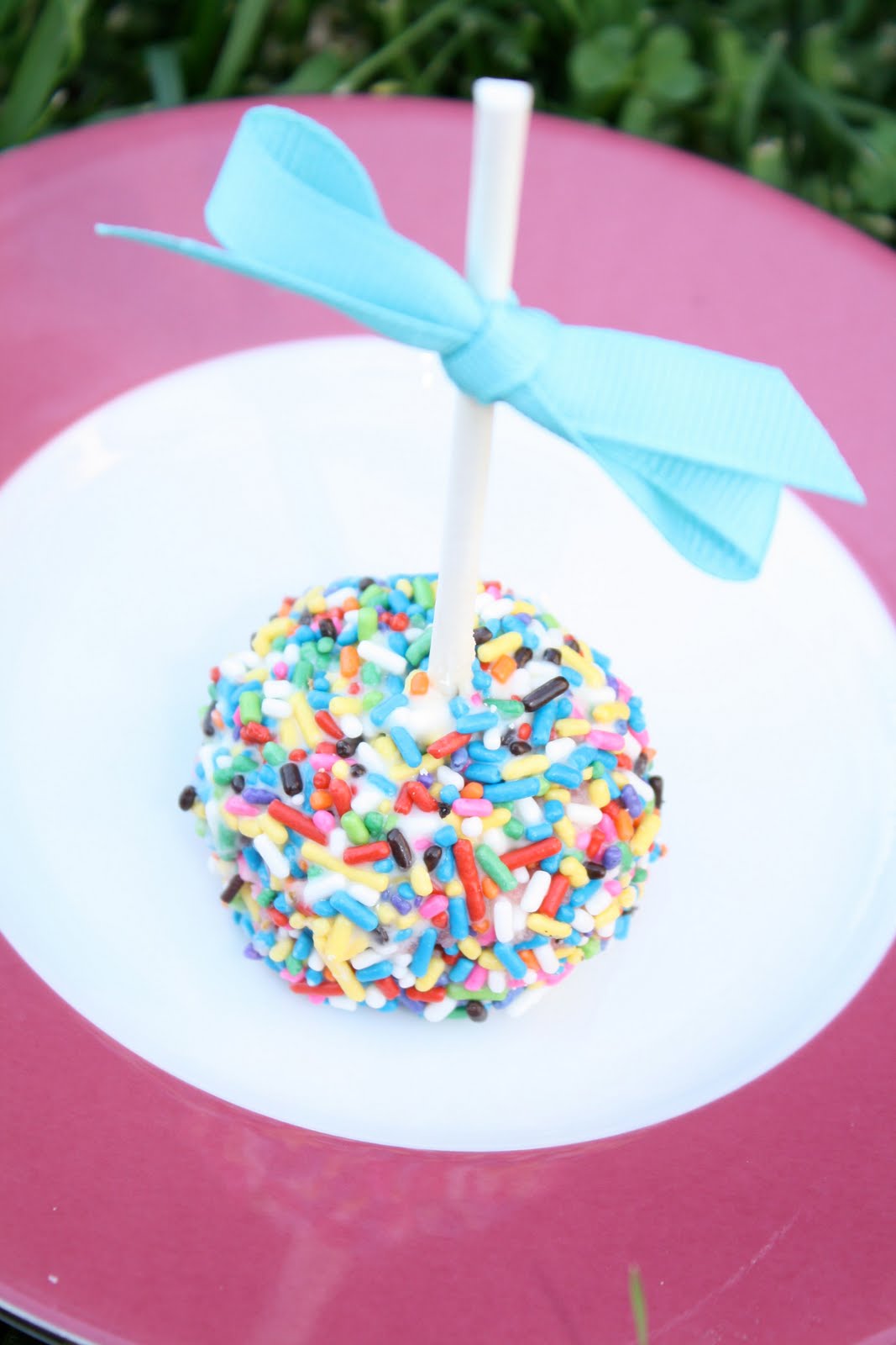 For The Love Of Sugar: Cake balls!!!