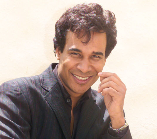 Picoteando el Espectaculo: Dicen que el imitador Julio Sabala pudiera ...