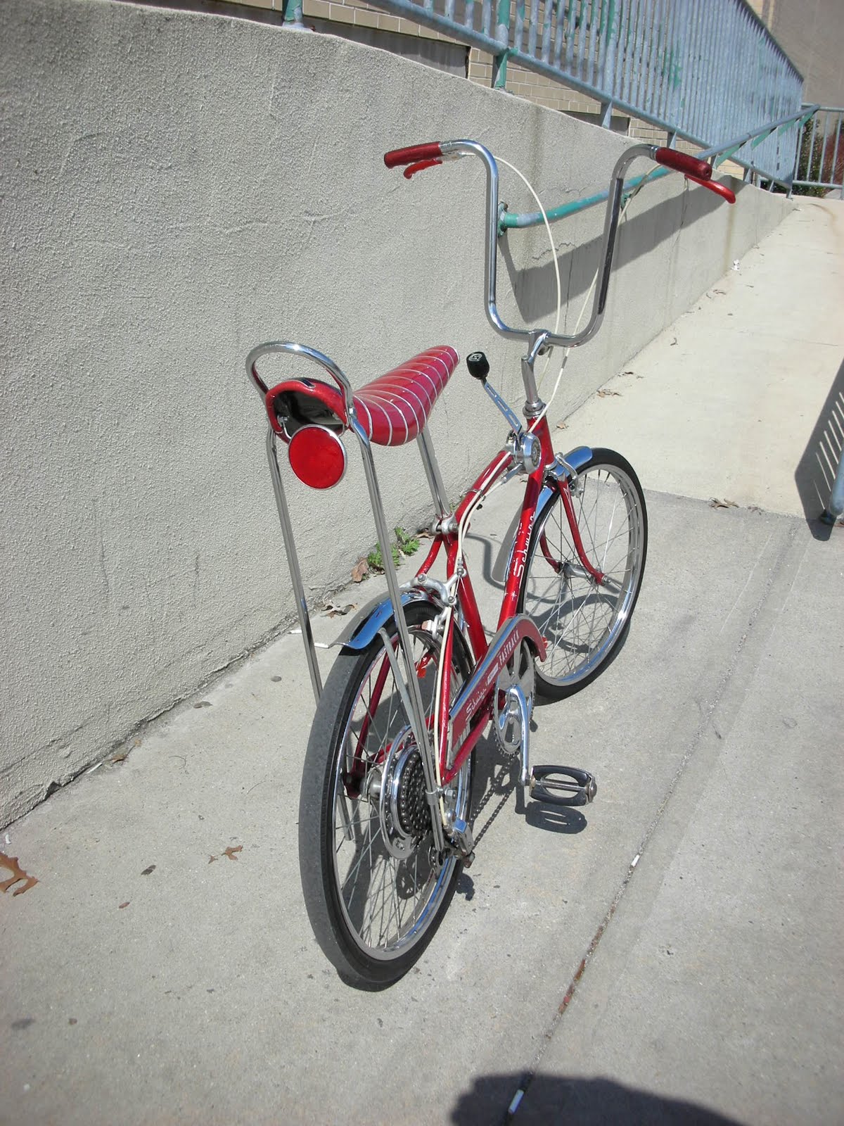 The Muscle Bike Blog: 1970 Schwinn Fastback 5 speed