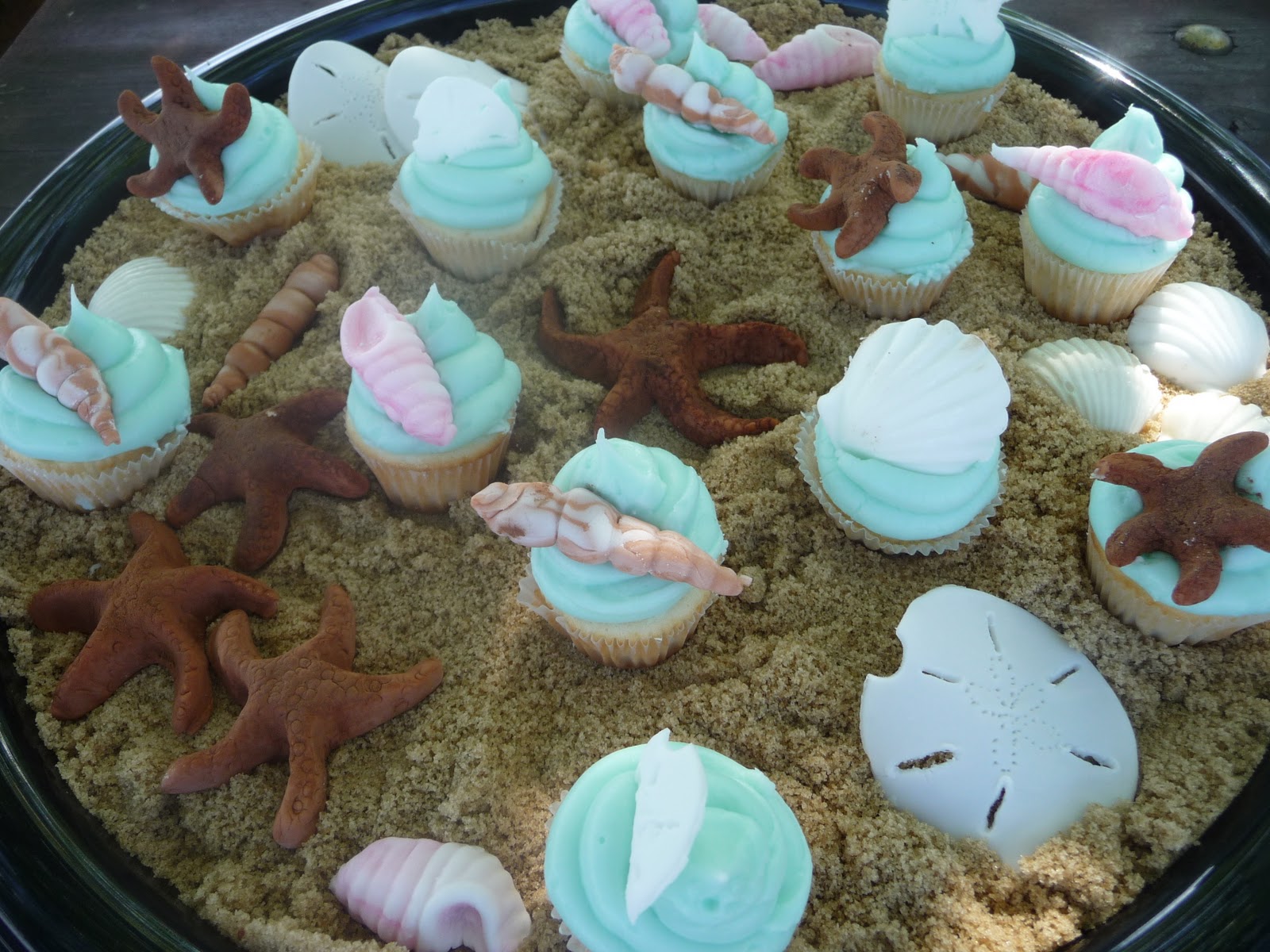Seashell Mini Cupcakes
