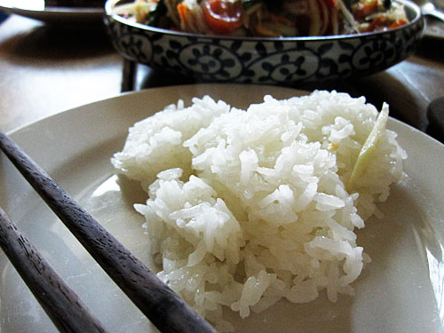 Rice Kingdom.: Cooking Sticky Rice in a Microwave