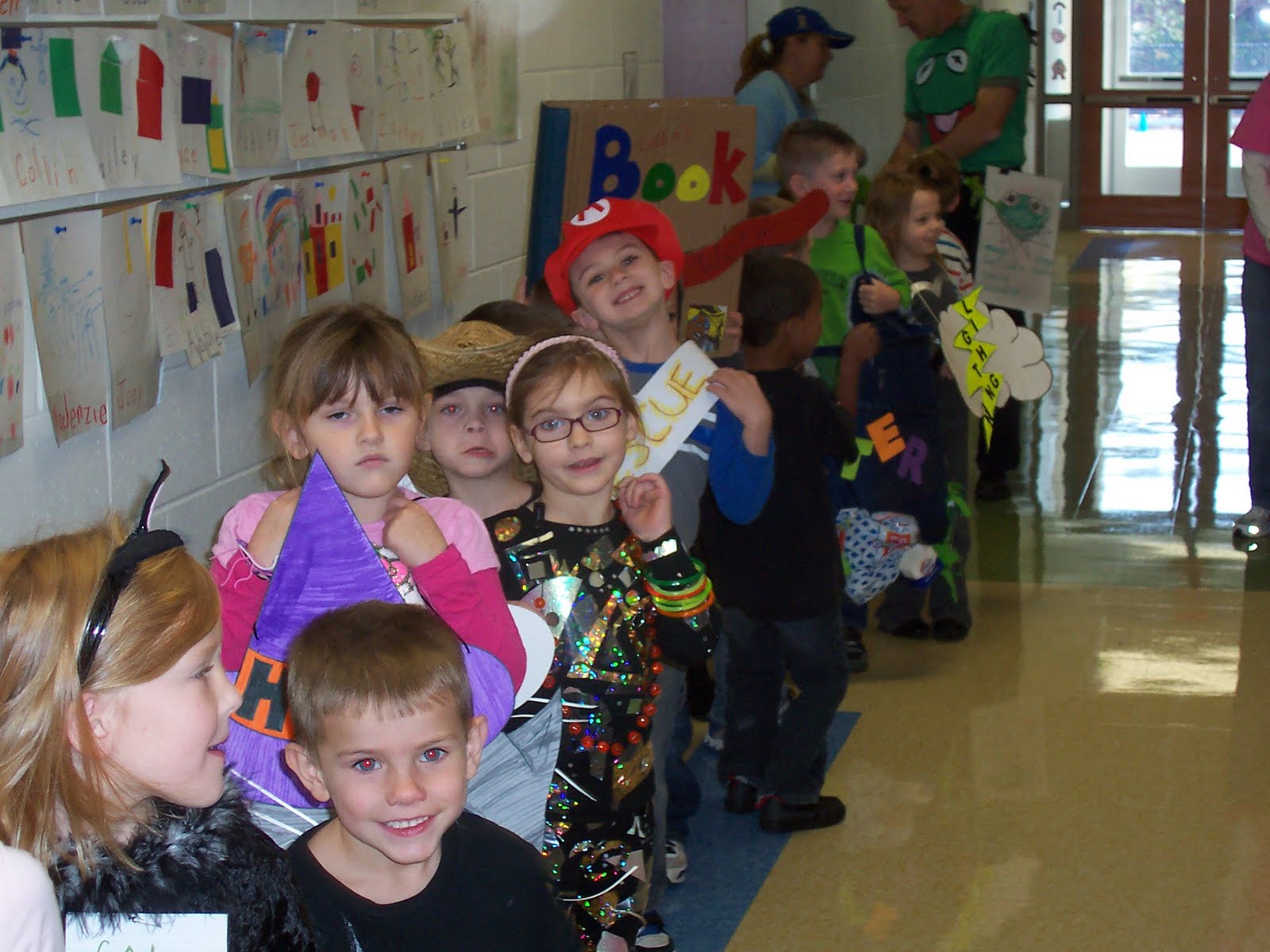 Mr. Stahl's Kindergarten...: Vocabulary Parade...