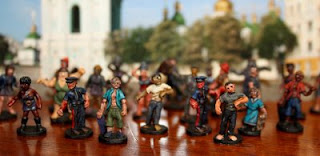 Redroom's Miniatures and Mayhem: 15mm Zombies!