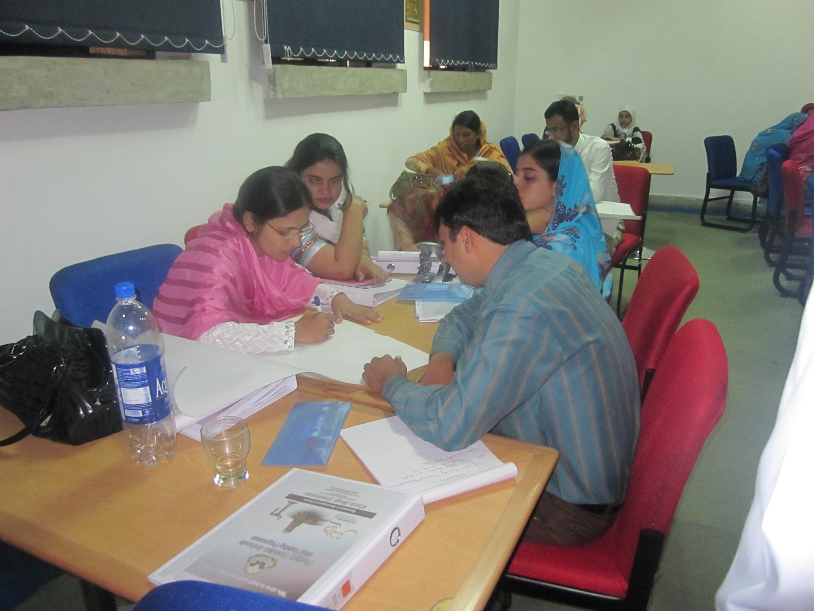 Punjab Daanish Schools پنجاب دانش سکولز: October 25,2010