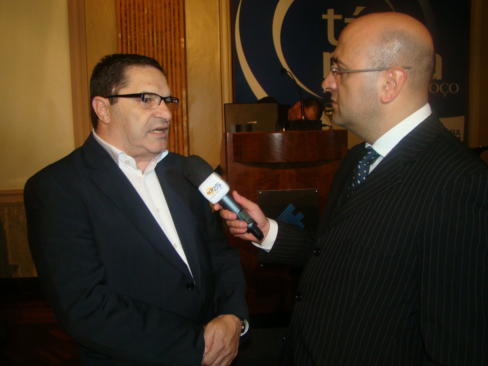 Evento em Destaque: Bernardo Gradin faz palestra no TÁ NA MESA da ...