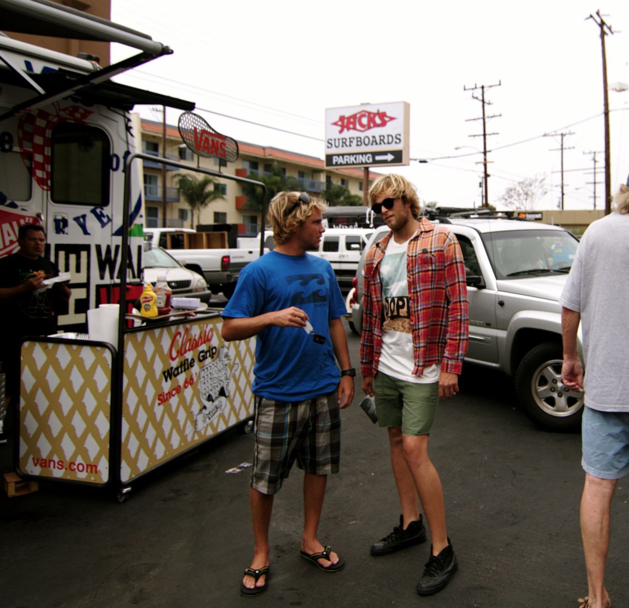 Insight USA: Jack's Surfboards Hermosa Beach Grand Opening